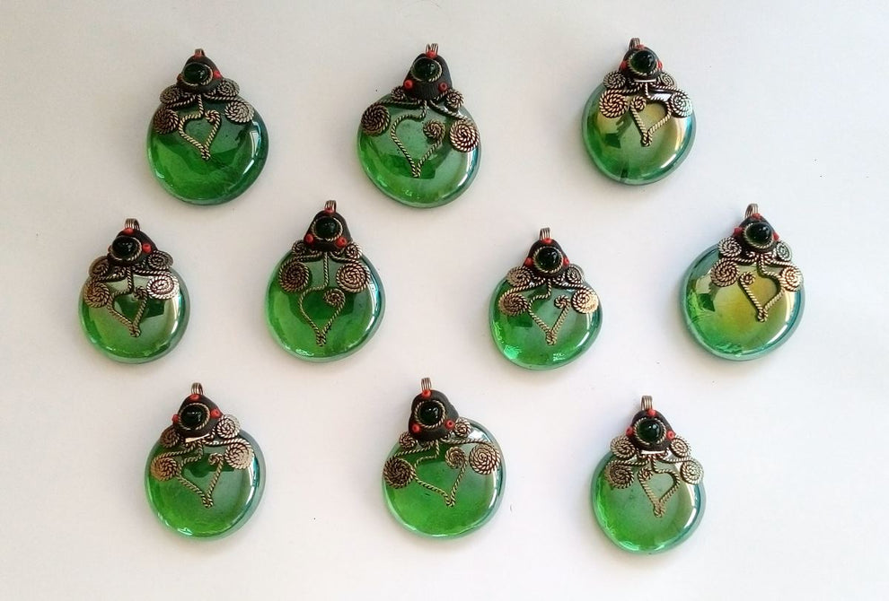 Large gem glass pendants with filigree, 10 pcs – Peru Miski